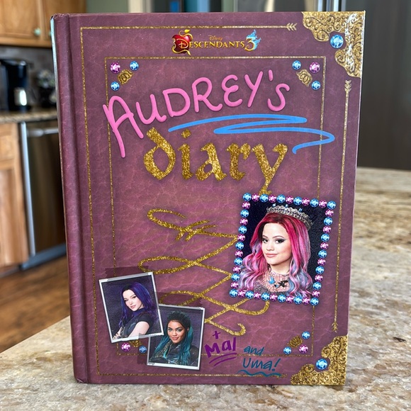 Disney | Toys | Descendants 3 Audreys Diary | Poshmark